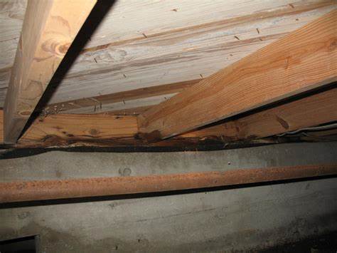 5 Reasons Floor Sagging and How to Fix It - Very Good Home Inspections